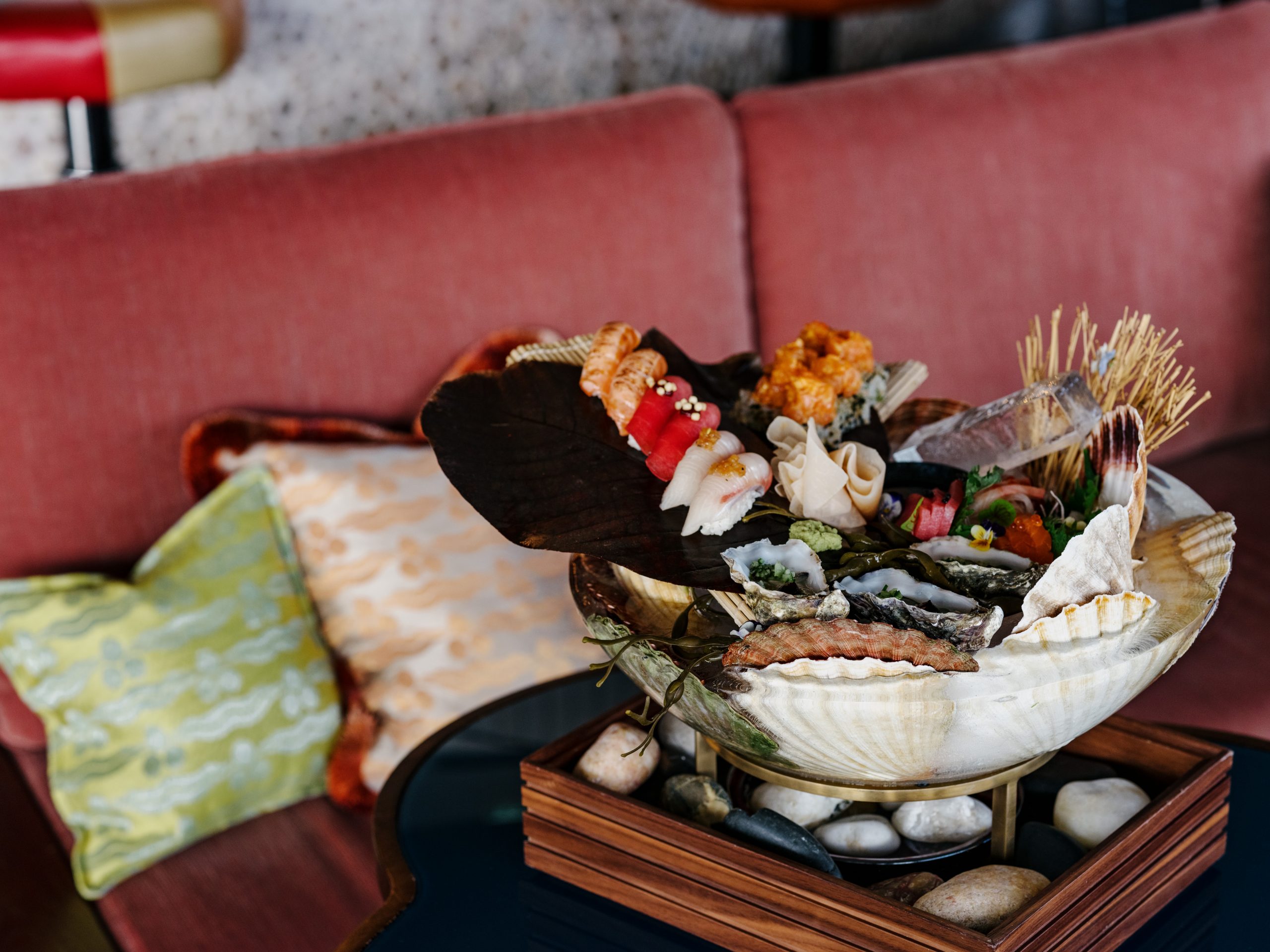 Izakaya Bar & Terrace - Streetfood og drinker | Sommerro